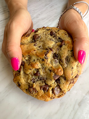 Premium Artisan Cookies Delivered | Order Fresh Baked Gourmet Cookies